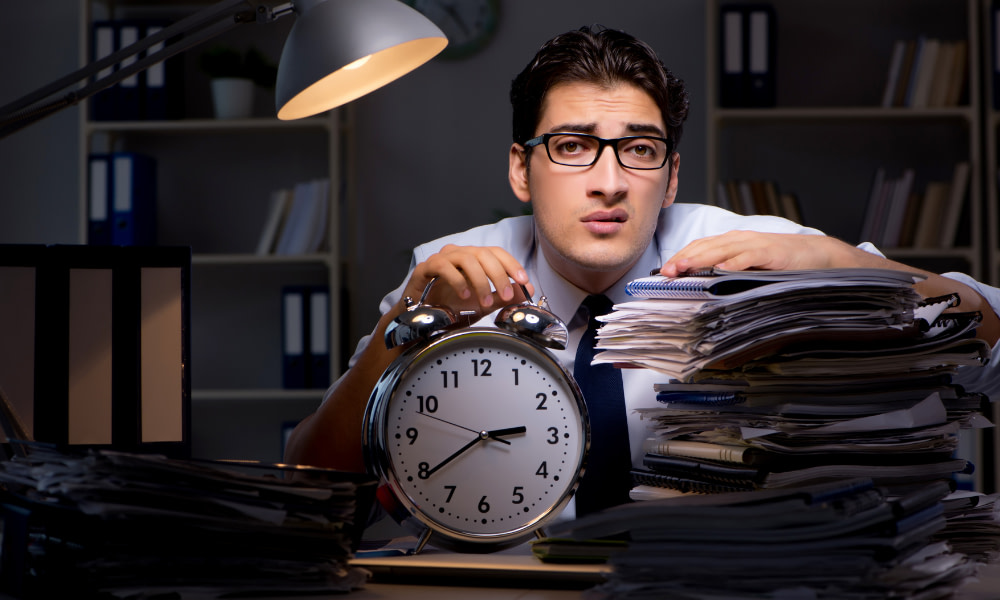 What is reasonable overtime on salary Australia?
